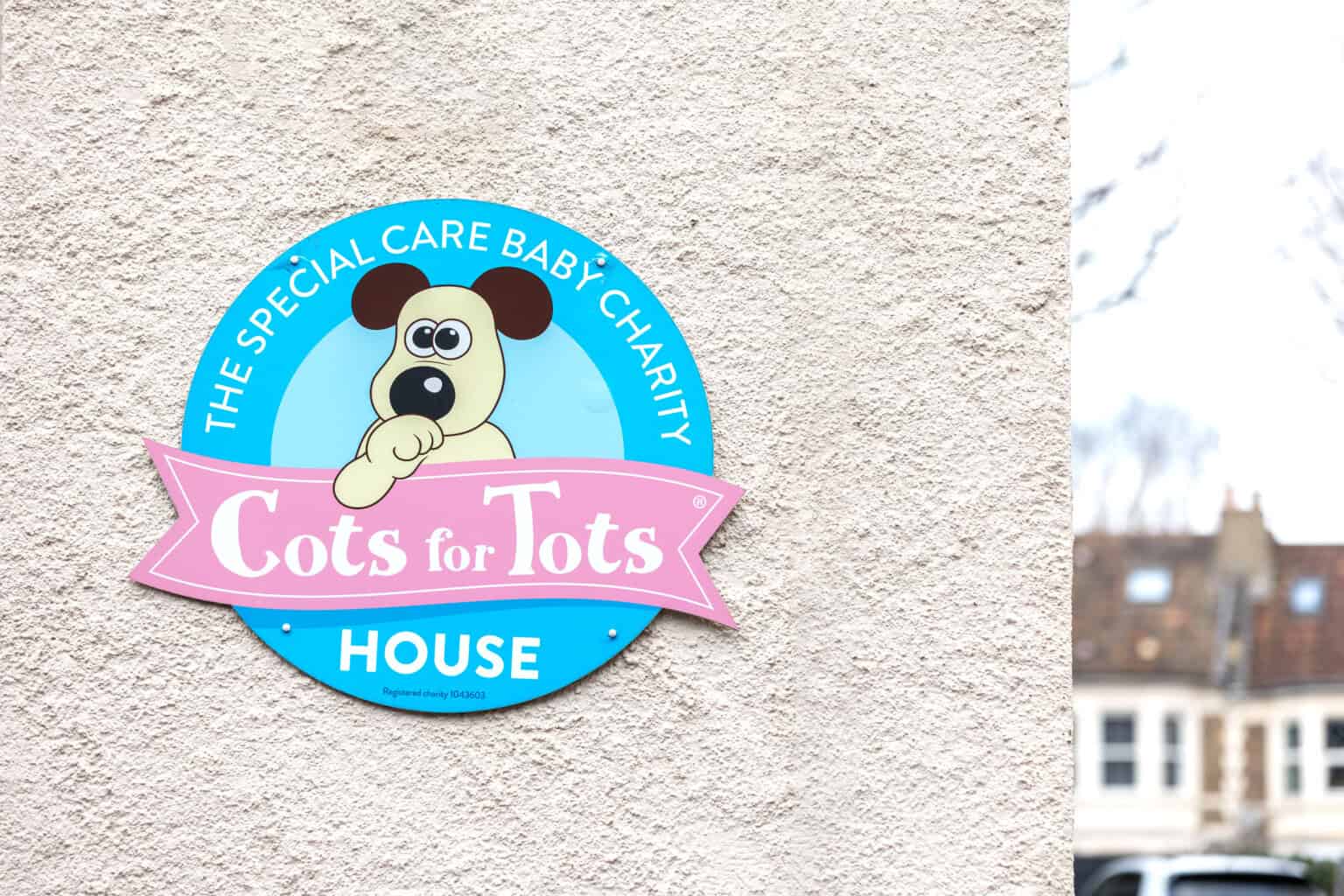 Cots for Tots House - Free Accommodation Bristol - NICU